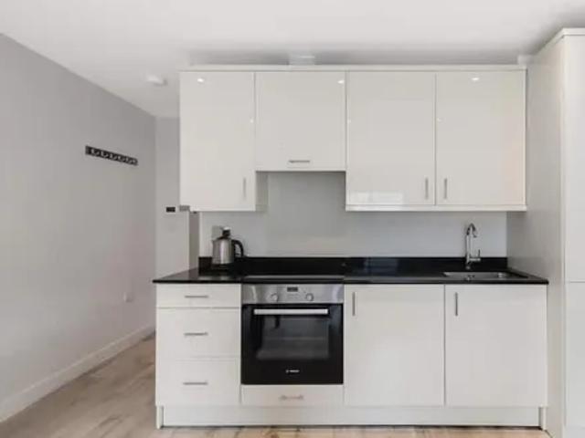 London, SW9 7DE, United Kingdom | 1 bed apartment for rent #154225195 | Rentberry