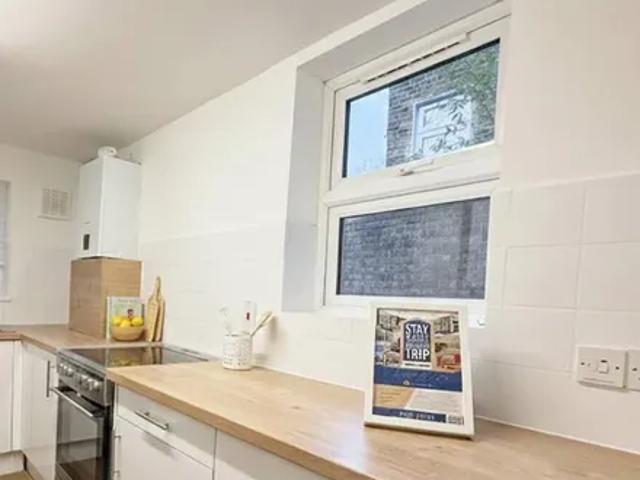 London, SW9 9UQ, United Kingdom | 2 bed apartment for rent #164921193 | Rentberry
