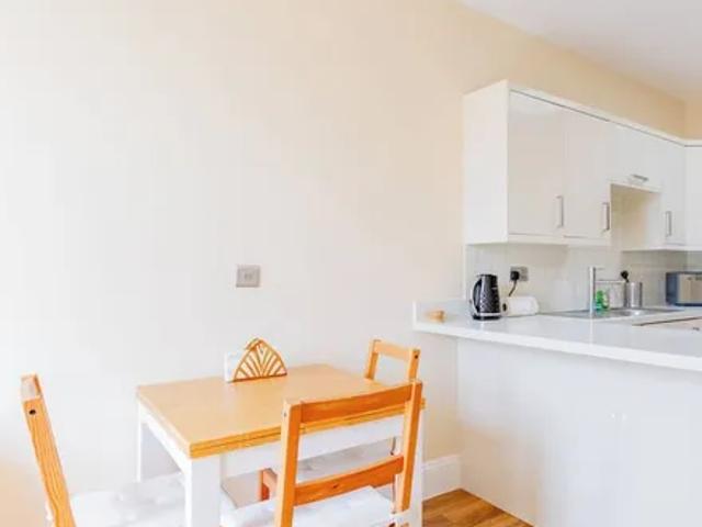 London, SW10 9AW, United Kingdom | 2 bed townhouse for rent #147729876 | Rentberry