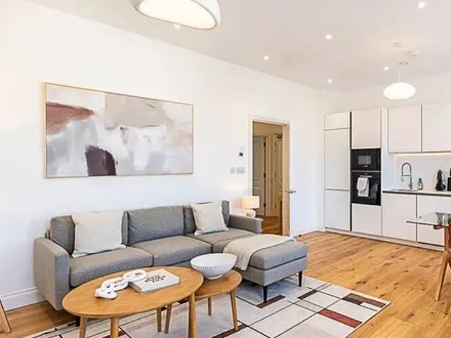 London, SW10 9ER, United Kingdom | 2 bed apartment for rent #147756008 | Rentberry