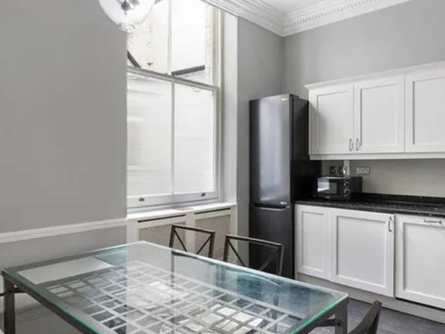 London, SW10 9HG, United Kingdom | 2 bed apartment for rent #165068896 | Rentberry