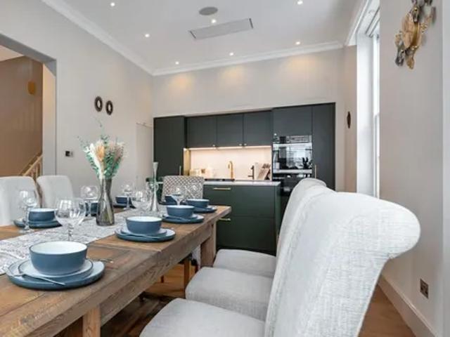 London, SW10 9JG, United Kingdom | 5 bed duplex for rent #113989930 | Rentberry