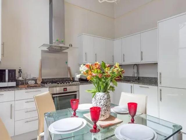 London, SW10 9JH, United Kingdom | 2 bed apartment for rent #134695845 | Rentberry