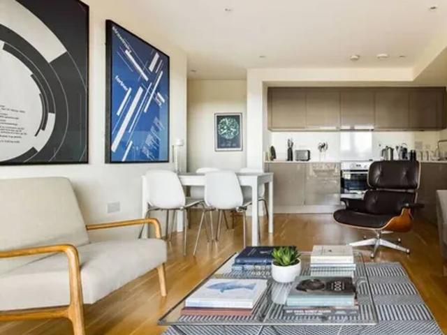 London, SW11 4BT, United Kingdom | 2 bed apartment for rent #113964554 | Rentberry