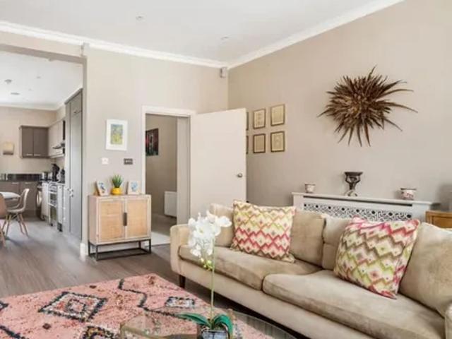 London, SW11 5SH, United Kingdom | 2 bed apartment for rent #96066326 | Rentberry