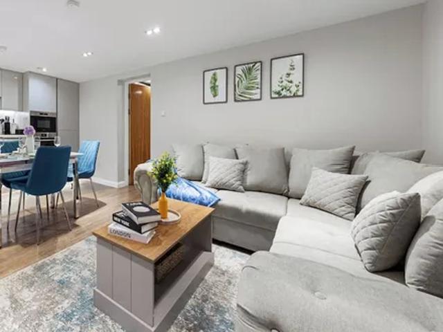 London, SW11 5RW, United Kingdom | 1 bed house for rent #167509993 | Rentberry