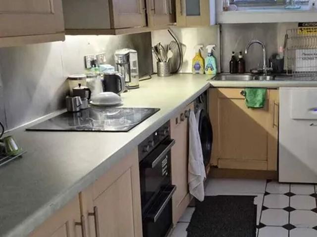 London, SW12 0LQ, United Kingdom | 1 bed house for rent #167376920 | Rentberry