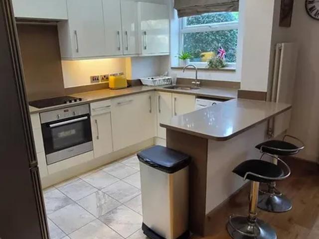 London, SW15 2QJ, United Kingdom | 2 bed apartment for rent #165609360 | Rentberry