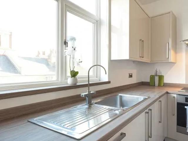 London, SW15 2QL, United Kingdom | 3 bed apartment for rent #165097396 | Rentberry