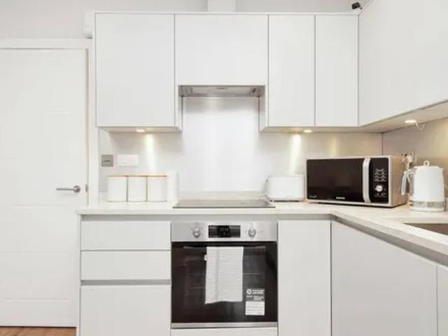 London, SW18 5RL, United Kingdom | 2 bed apartment for rent #168031110 | Rentberry