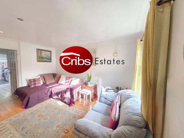 London SW19, 2 bed terraced house to rent, £2,200 pcm | PrimeLocation