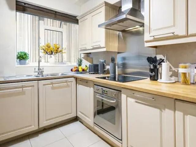 London, SW1E 5HY, United Kingdom | 2 bed apartment for rent #135654377 | Rentberry