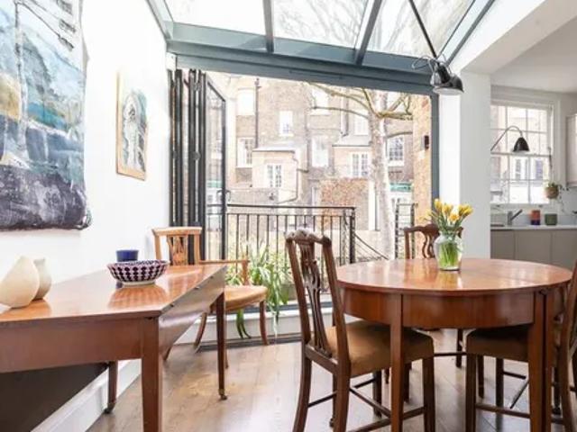 London, SW1V 2LX, United Kingdom | 3 bed apartment for rent #100269671 | Rentberry