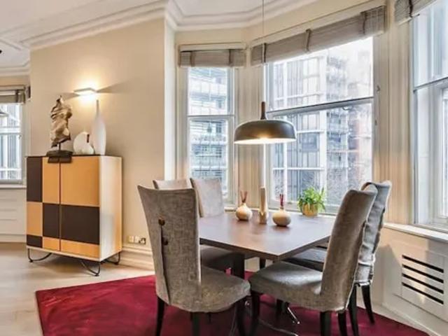 London, SW1X 7QS, United Kingdom | 3 bed apartment for rent #164872714 | Rentberry