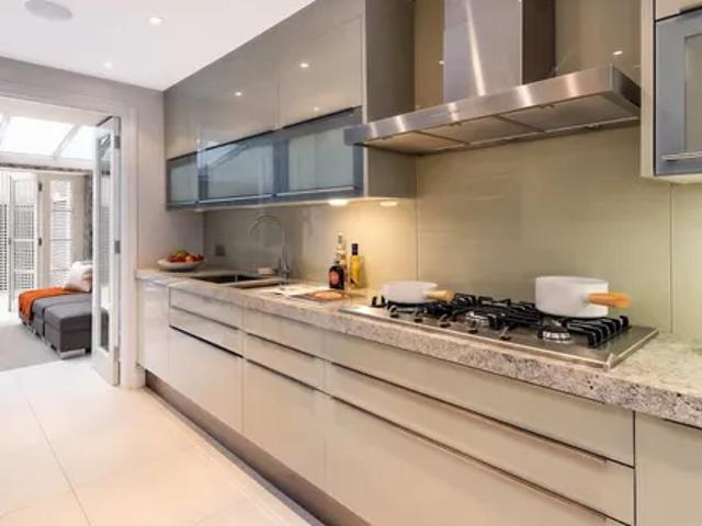 London, SW1X 9AL, United Kingdom | 4 bed townhouse for rent #168012625 | Rentberry