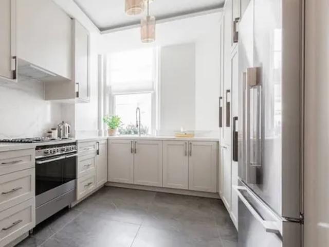 London, SW1X 0BH, United Kingdom | 3 bed apartment for rent #164924058 | Rentberry