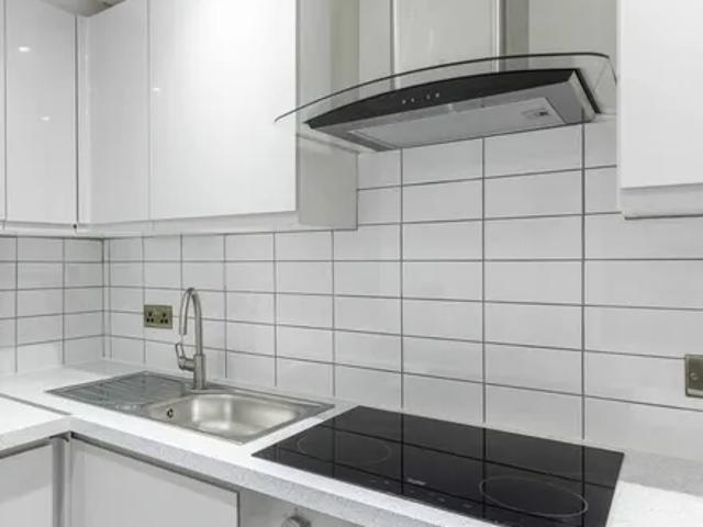 London, SW1X 0JW, United Kingdom | 3 bed apartment for rent #133391014 | Rentberry