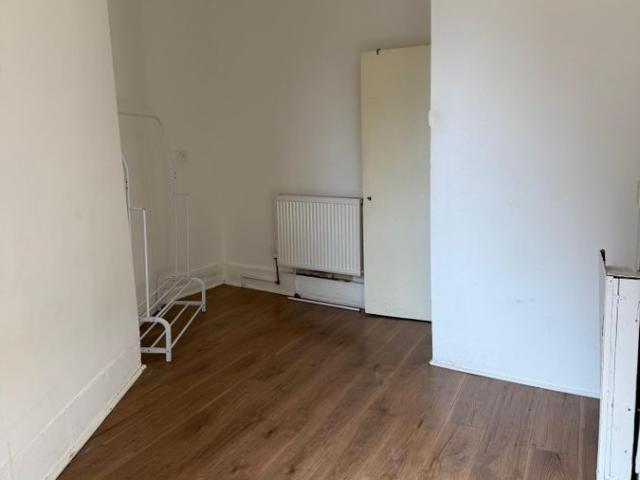 London SW2, 1 bed flat to rent, £1,650 pcm | PrimeLocation