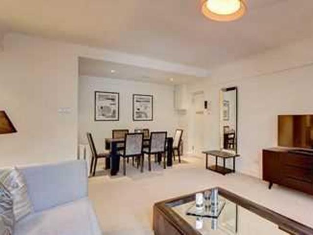 London SW3 2 bed apartment to rent £4,463 pcm £1,030 pw
