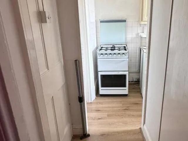 London, SW3 2JD, United Kingdom | 3 bed apartment for rent #121433487 | Rentberry