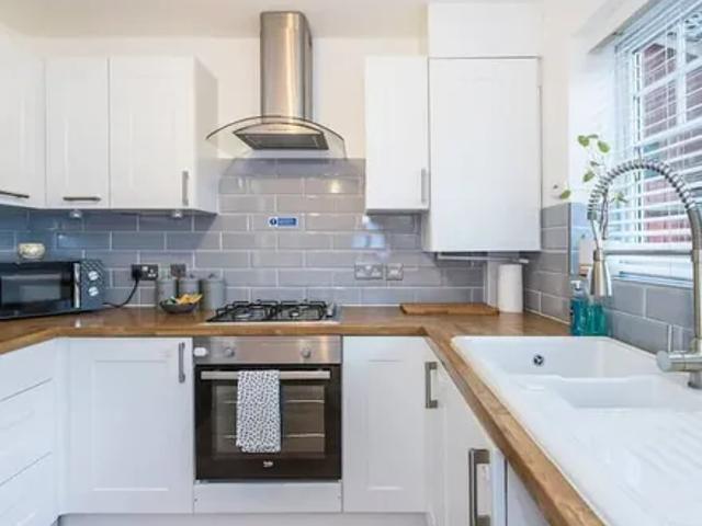 London, RM8 2TE, United Kingdom | 2 bed duplex for rent #130319802 | Rentberry