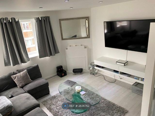 London Road, Thornton Heath CR7, 2 bed flat to rent, £1,600 pcm | PrimeLocation
