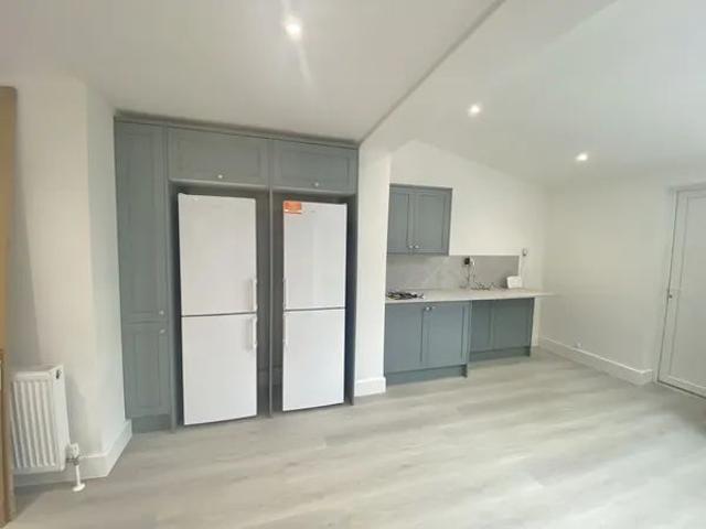 London Road Tilbury, Property for rent