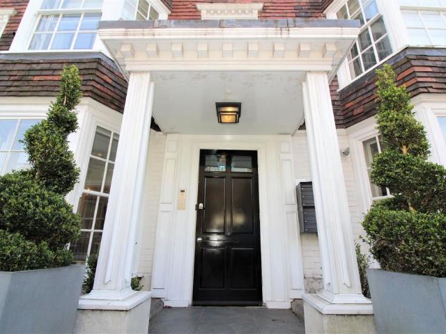 London Road, Tunbridge Wells, TN1 2 bed flat to rent £2,350 pcm £542 pw