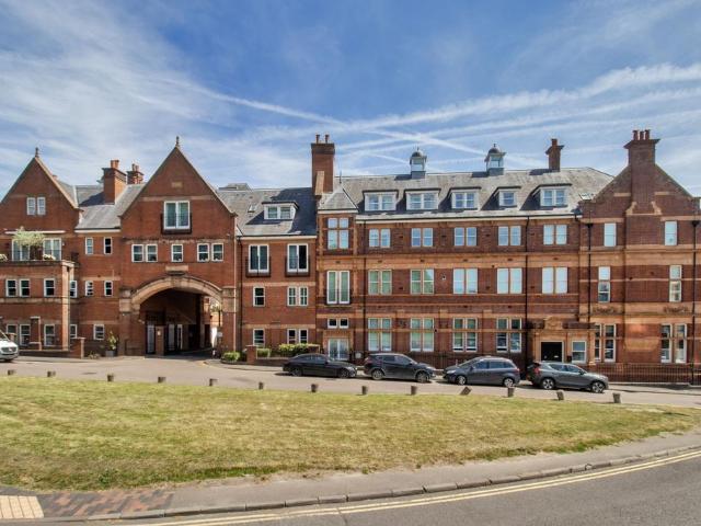 London Road, Tunbridge Wels 2 bed flat to rent £2,750 pcm £635 pw