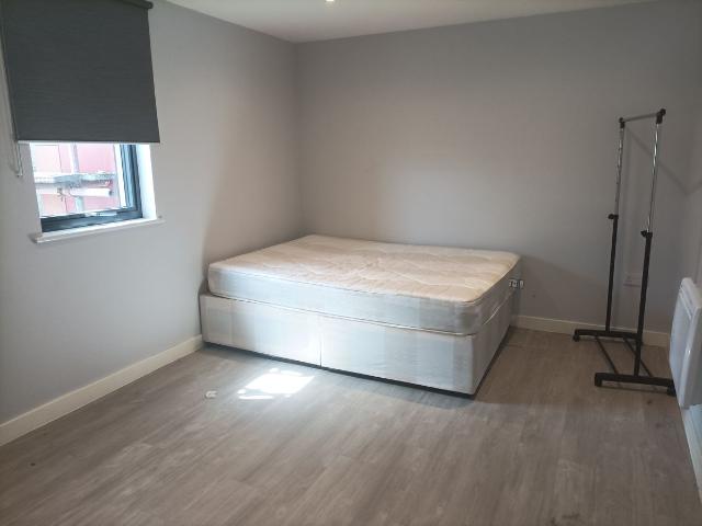 London Road, Wembley HA9, 2 bed flat to rent, £1,950 pcm | PrimeLocation