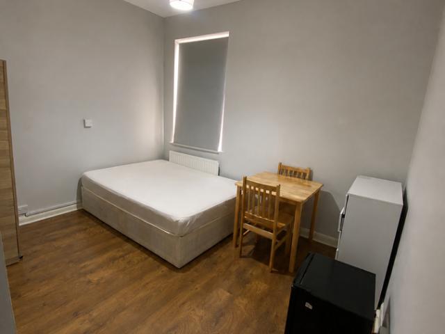 London Road, Wembley HA9, Room to rent, £700 pcm | PrimeLocation