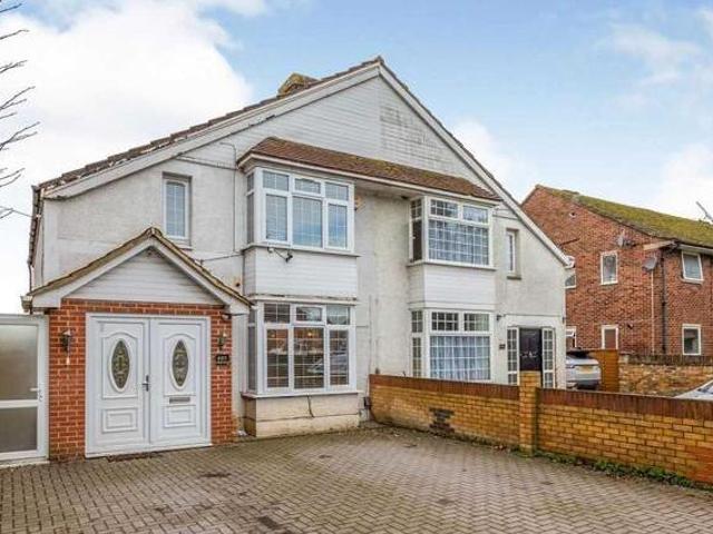 London Road, Brands Hill, 3 Bedroom Semi detached