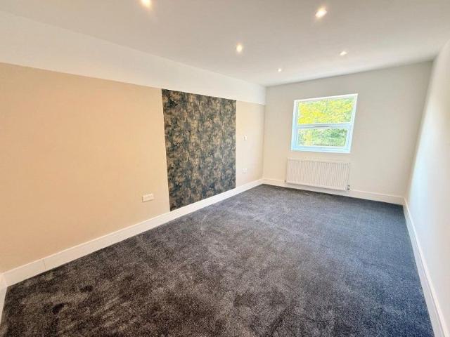 London Road, Camberley, Surrey, GU15