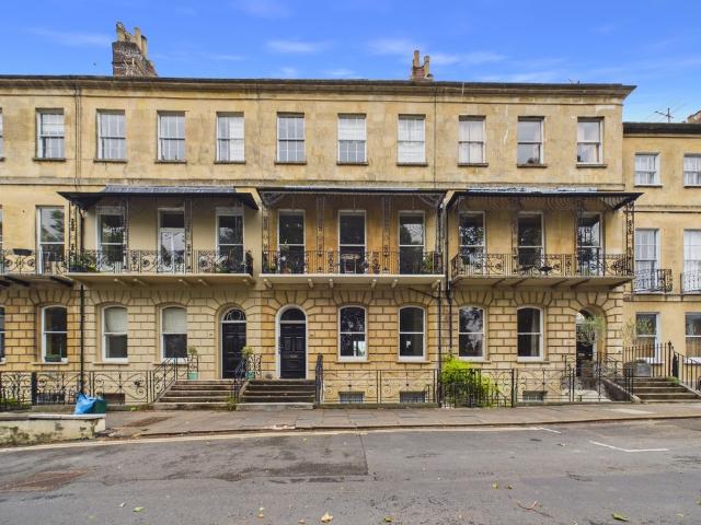London Road, Cheltenham GL52 6DX Elliot Oliver