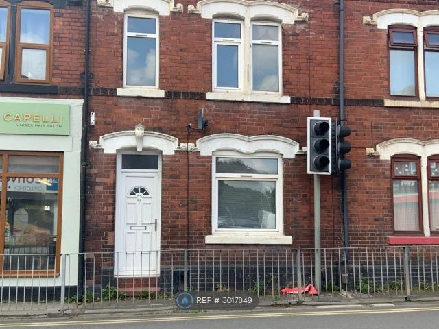 London Road, Chesterton, Newcastle Under Lyme ST5, 3 bed terraced house to rent, £895 pcm | PrimeLocation