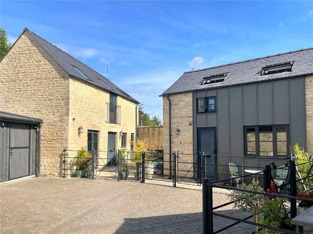 London Road, Cirencester GL7, 1 bed terraced house to rent, £950 pcm | PrimeLocation