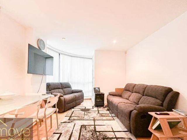 London Road, City Centre, 2 Bedroom Flat