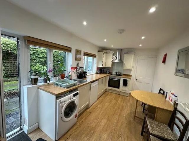 London Road, Coalville, LE67