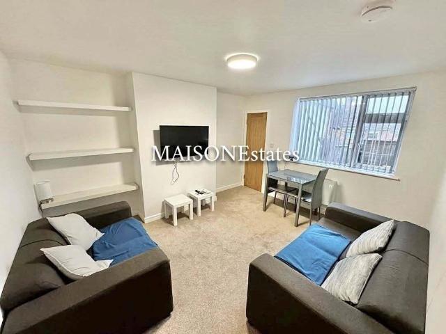 LONDON ROAD, Coventry, CV1
