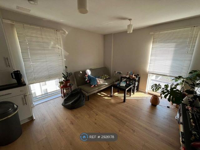 London Road, Croydon CR0, 1 bed flat to rent, £1,280 pcm | PrimeLocation