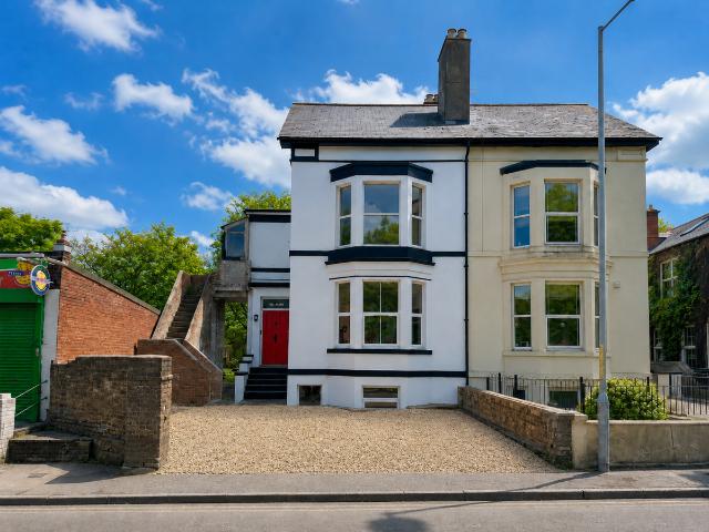 London Road, Deal CT14, 3 bed flat to rent, £1,600 pcm | PrimeLocation