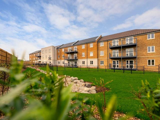 London Road, Dorchester DT1, 1 bed flat to rent, £2,140 pcm | PrimeLocation