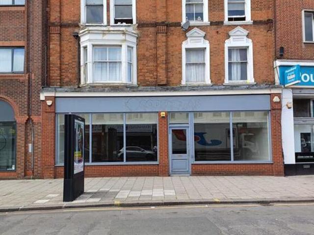 London Road, Enfield, High Street Retail