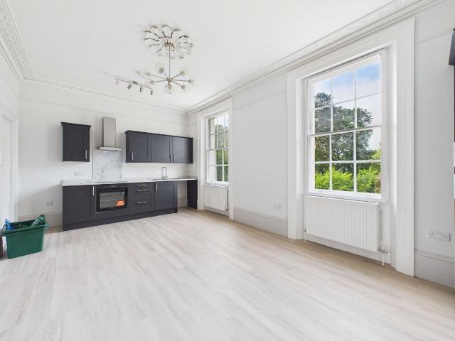 London Road, Gloucester GL1, Studio to rent, £775 pcm | PrimeLocation