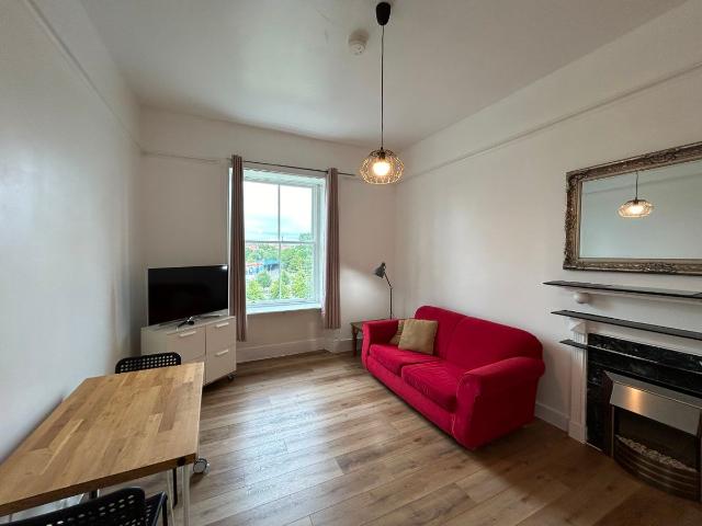 London Road, Glasgow G1, 1 bed flat to rent, £995 pcm | PrimeLocation