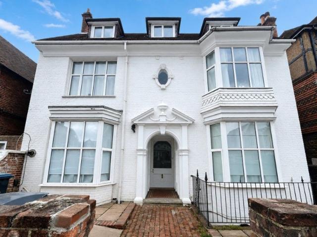 London Road, Guildford GU1, Studio to rent, £1,150 pcm | PrimeLocation