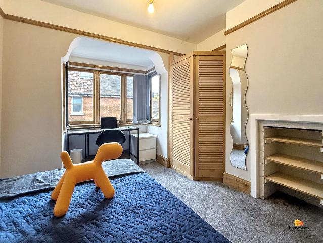 London Road, High Wycombe HP11, 1 bed property to rent, £650 pcm | PrimeLocation