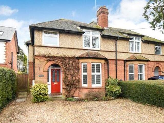 London Road, Hook, 4 Bedroom Semi detached