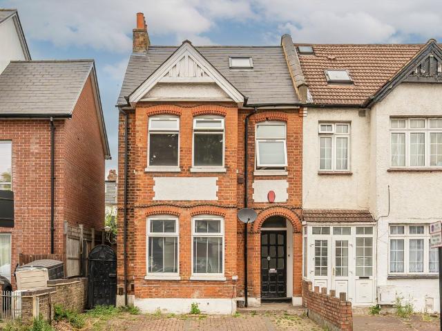 London Road, Isleworth TW7, Studio to rent, £1,495 pcm | PrimeLocation