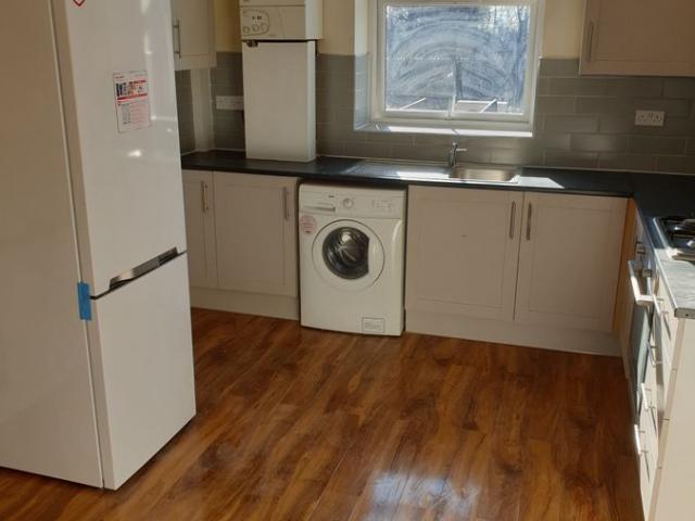 London Road, Isleworth TW7, 1 bed flat to rent, £1,450 pcm | PrimeLocation